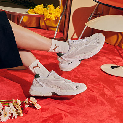 6F PUMA FOREVER T7 復刻經典花樣年華 2023 大勢美學: 復古貝雷帽、空氣系氮氣漫步鞋|最新活動內容|台北復興館|遠東SOGO百貨