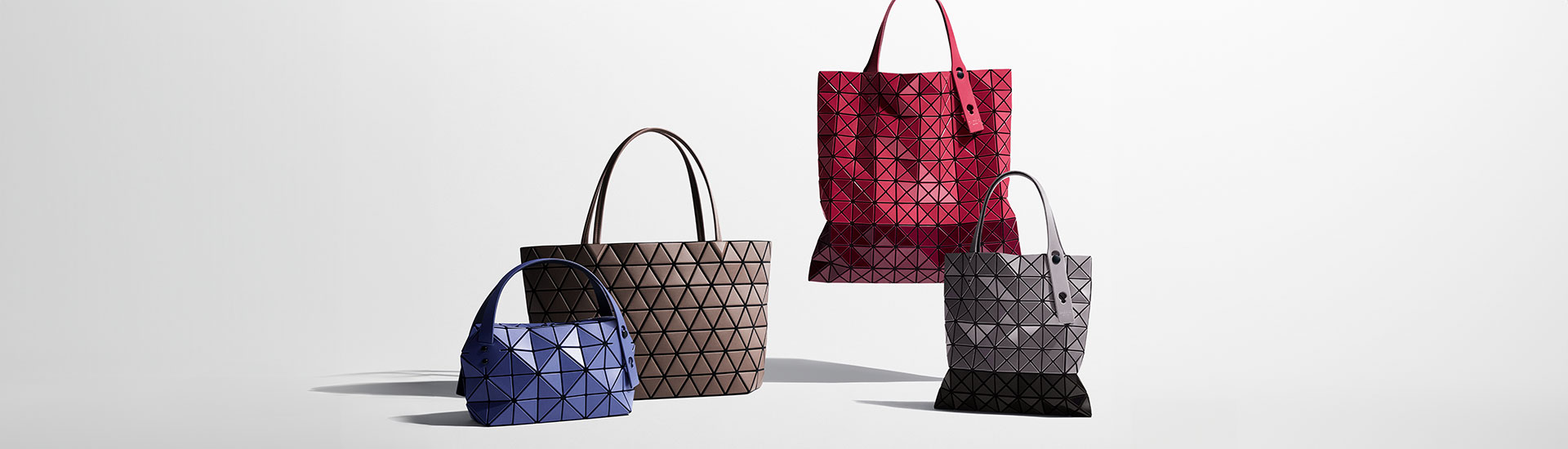 復興館1F BAO BAO ISSEY MIYAKE 11月全新系列亮眼登場|流行精選內容|遠東SOGO百貨